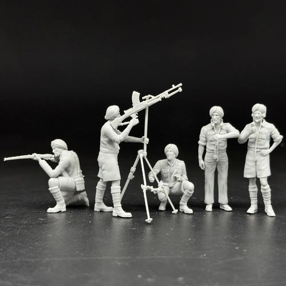 1/35 Scale Rich details WW2 Indian air defense soldiers 5 Figures Resin ...