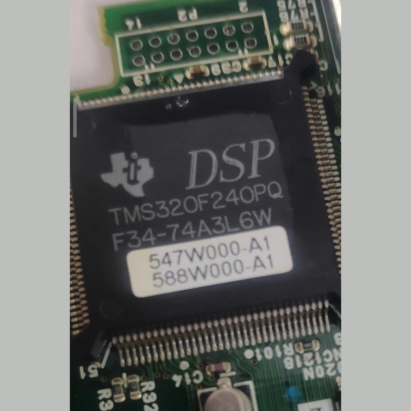 TMS320F240-DSP-Controllers-With-MDS-D-CV-100-software.jpg