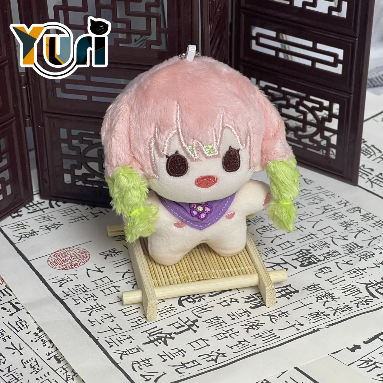 Yuri-Demon-Slayer-Kimetsu-no-Yaiba-Kanroji-Mitsuri-mu-eca-de-peluche-de ...