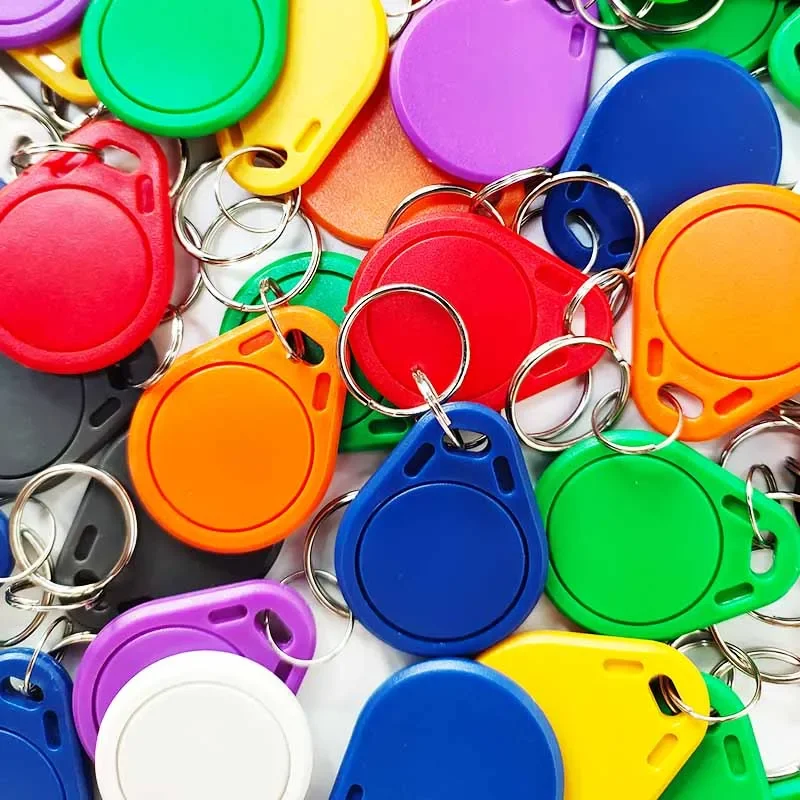 100Pcs-EM4100-125KHz-ID-Card-RFID-Card-Keychains-Small-Smart-Tag ...