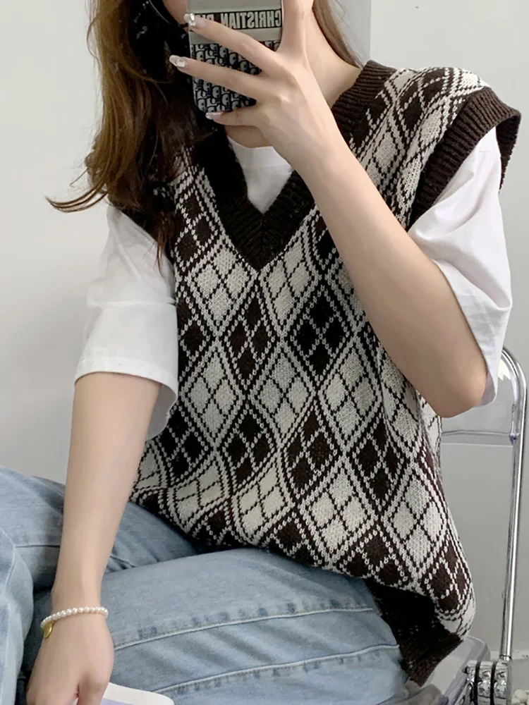 Heliar-Women-Diamond-Pattern-Sweater-Vest-V-Neck-Knitted-Sweater ...