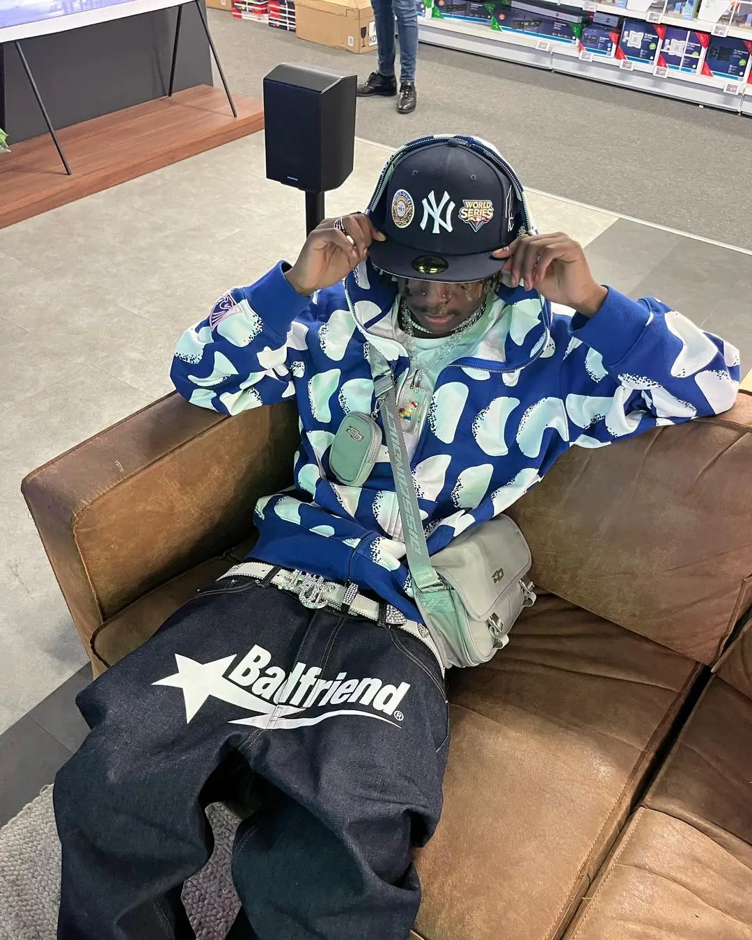 Y2k 청바지 남성용 힙합 프린트 오버사이즈 블랙 팬츠 새로운 패션 캐주얼 펑크 록 루즈 스트레이트 와이드 레그 바지