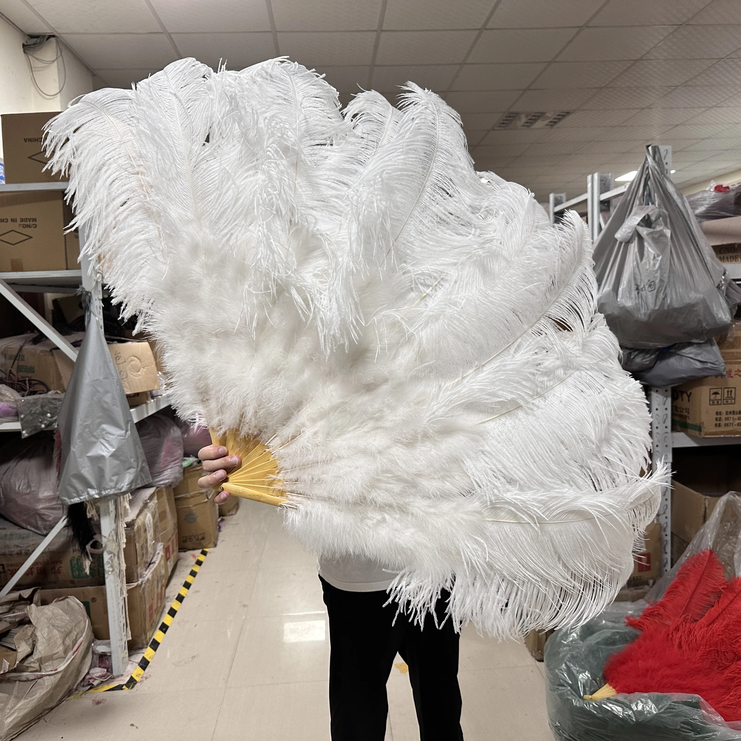 130CM-White-Big-Ostrich-Feather-Fan-Fluffy-13-Bone-Handheld-Carnival ...