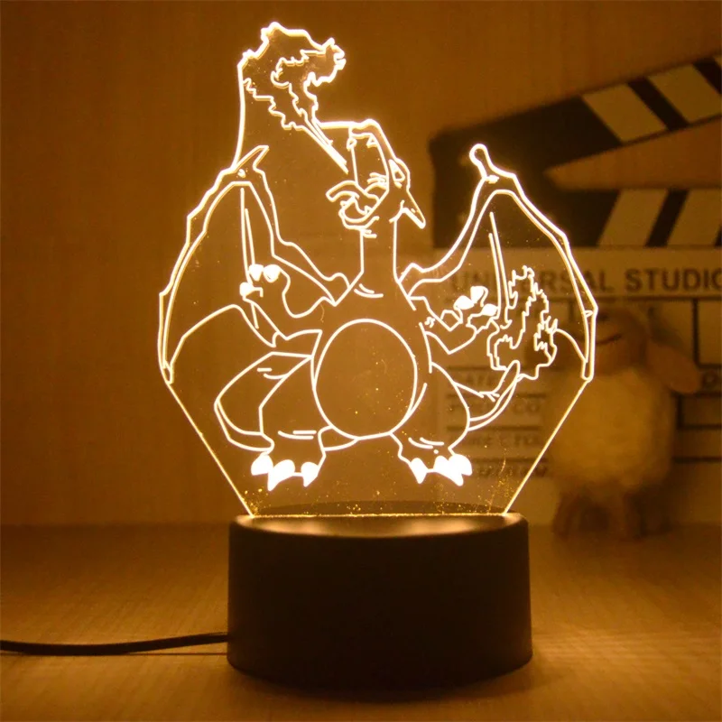 Lampe LED à l'effigie des personnages de Pokemon Charizard, Pikachu ...