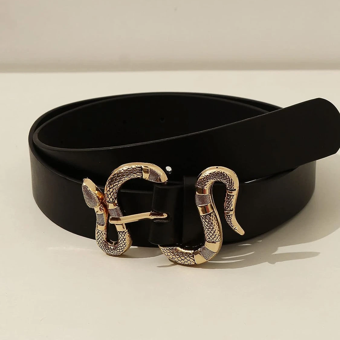 Pipa Bella by Nykaa Fashion Black Faux Leather Serpent Buckle Belt ...