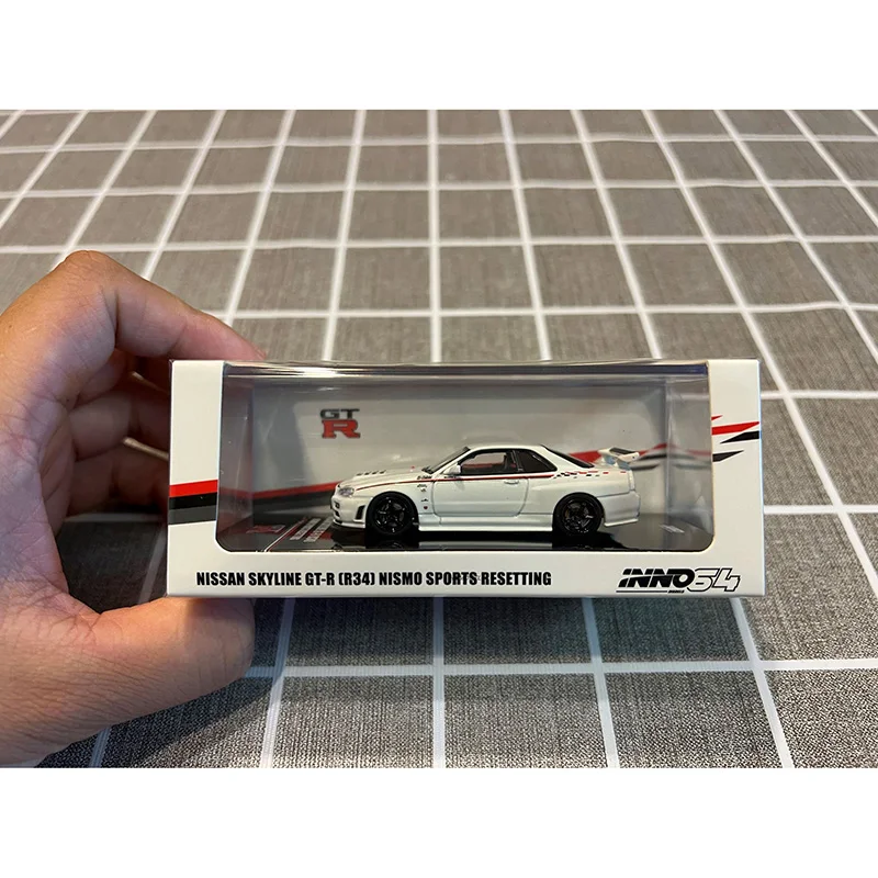 Inno 1:64 Nissan skyline GT R (r34) nismo branco colección de coches de ...