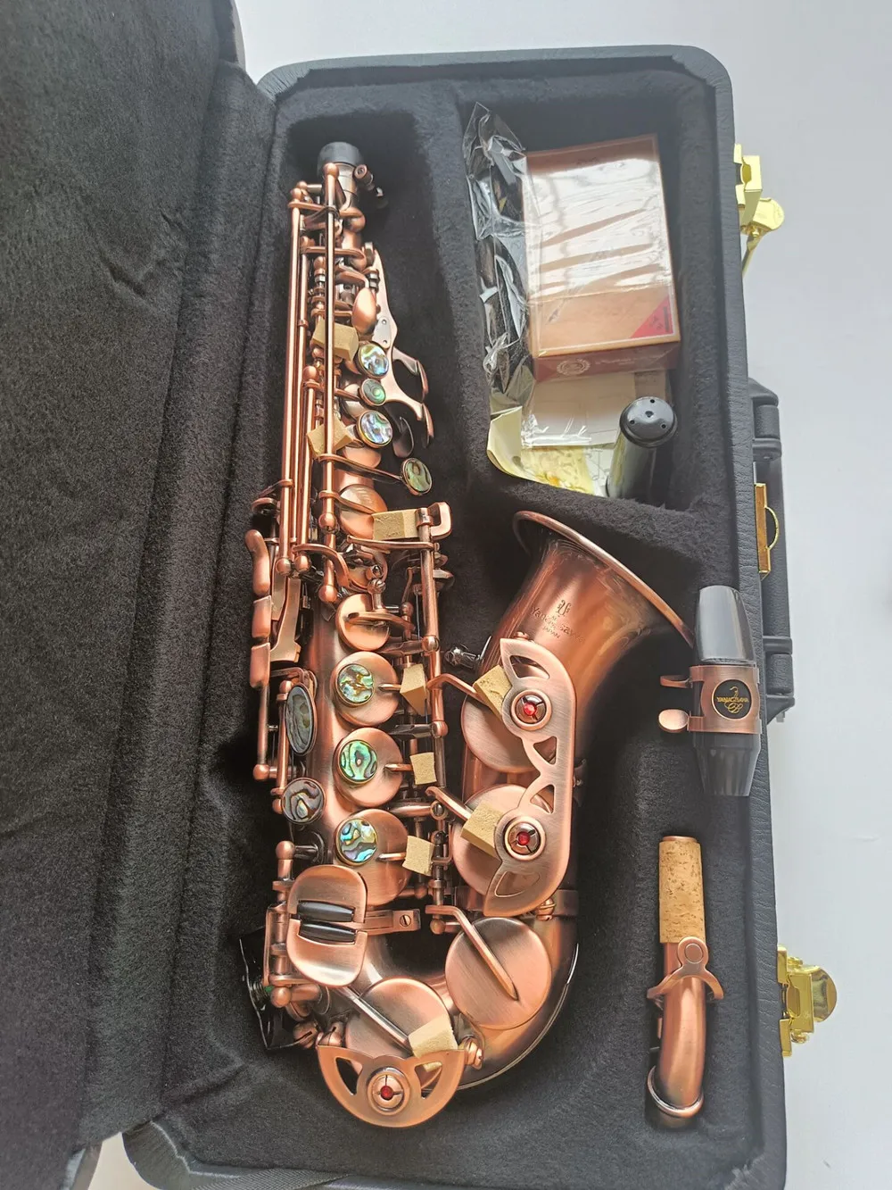 Saxof-n-curvo-soprano-instrumento-musical-saxof-n-grado-profesional ...
