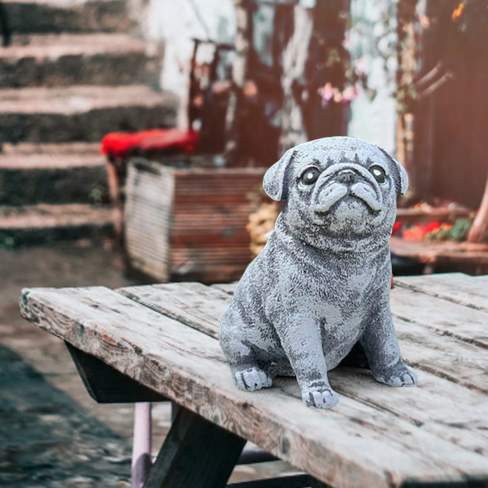 Pug Garden Resin Statue - giftzone