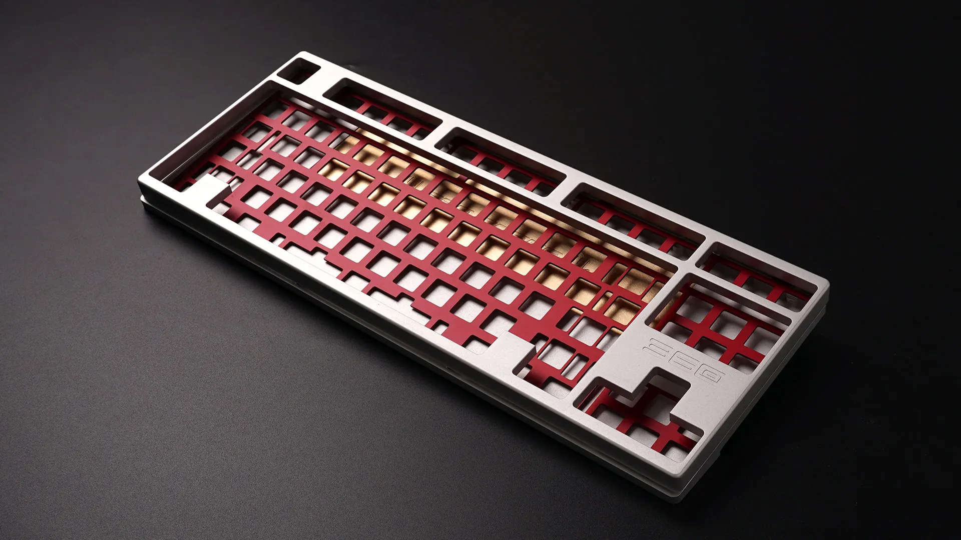 UNDER THE DESK 360C CUSTOM MECHANICAL KEYBOARD KIT