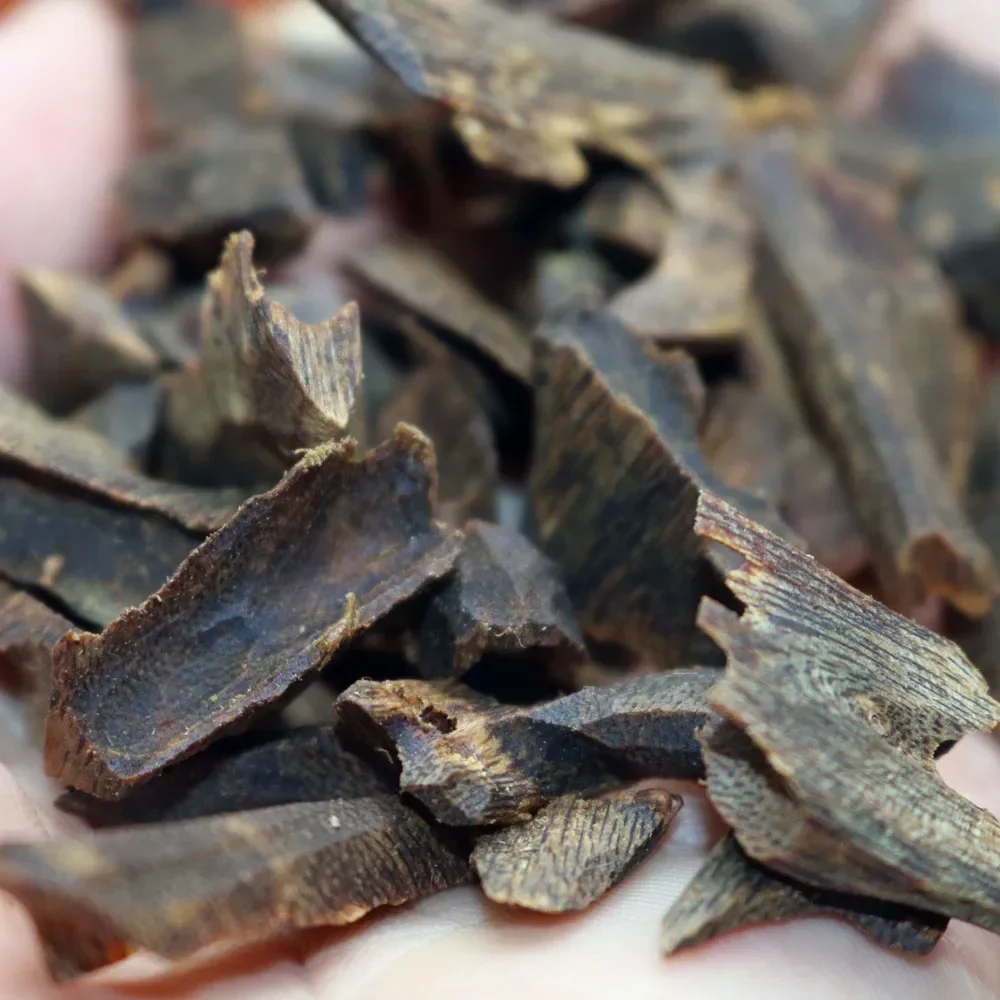 100g-Lot-High-Grade-Natural-Vietname-Sinking-Small-Oud-Chip-Underwater ...