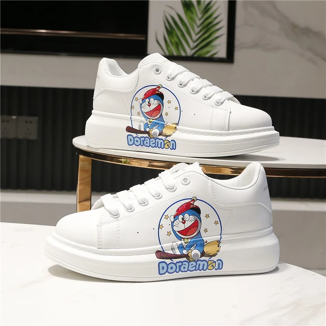 Sepatu Doraemon