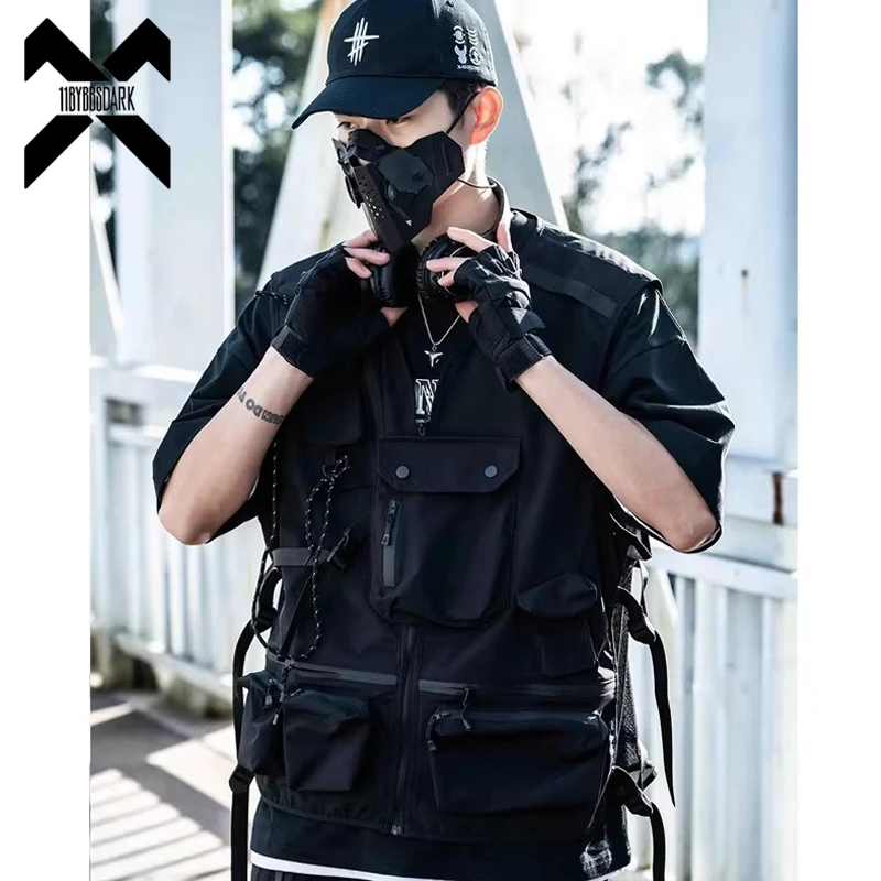 Hip Hop Tactical Multi Pocket Vest Men 2025 Spring Men Functional Cargo ...