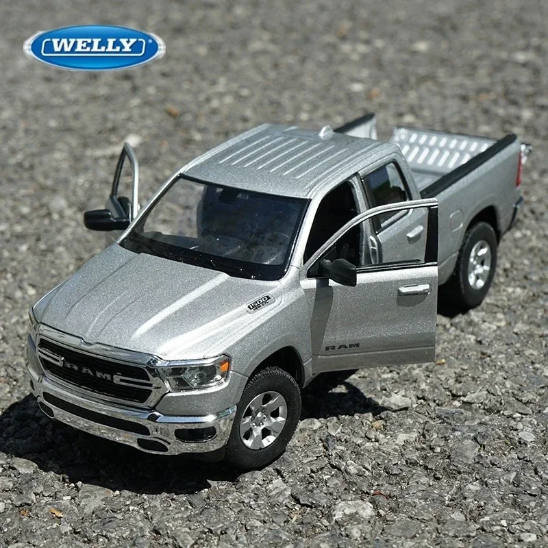 1-27-WELLY-Dodge-2019-RAM-1500-Alloy-Pickup-Truck-Model-Diecast-Metal ...