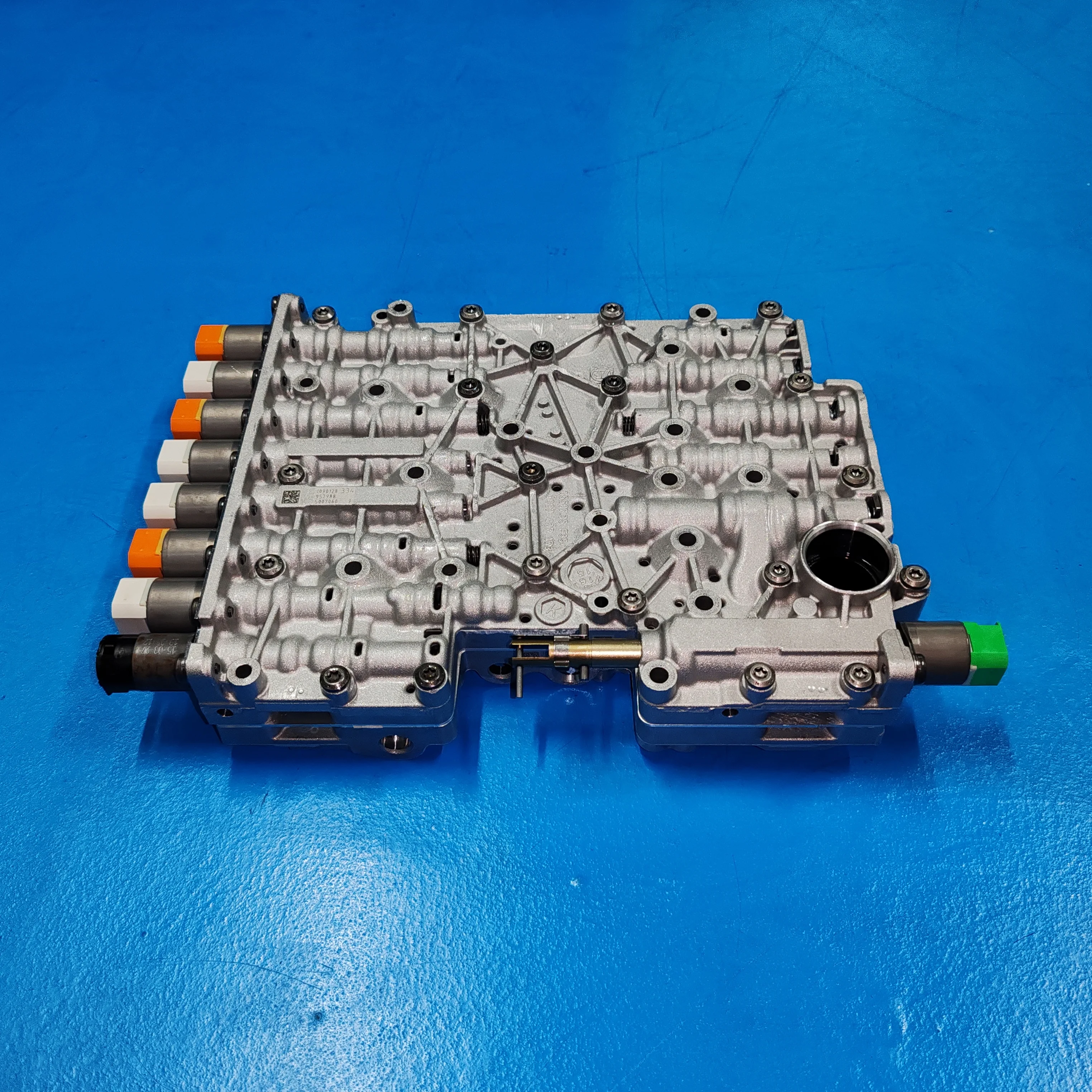 BWM-B048-GA8HP45Z.jpg