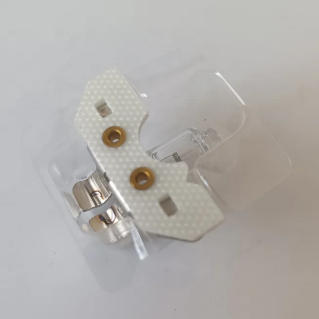 Analytikjena-UV-Vis-Spectrophotometer-Halogen-lamp-with-adjusted-base ...