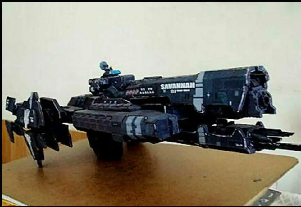 Super-navire-de-guerre-UNSC-Halo-vaisseau-spatial-3D-mod-le-en-papier ...