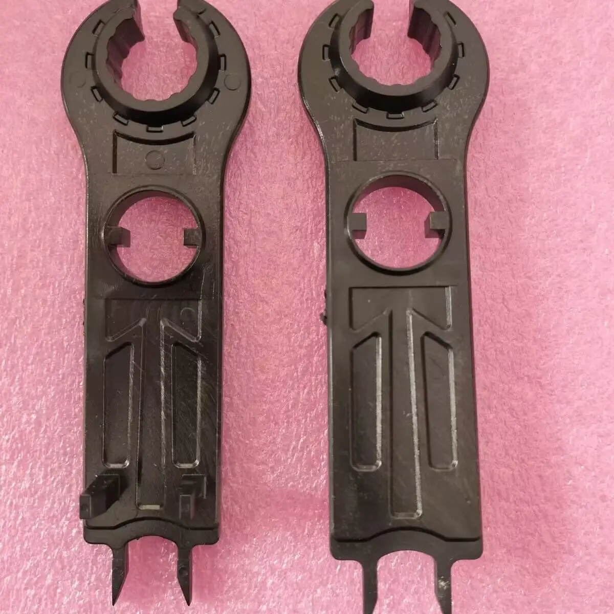 Adecuado para Huawei inverter MC4 PV conectores llave especial, un par ...