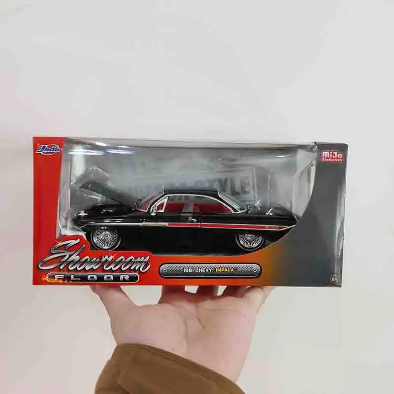JADA 1:24 Scale Impala Car Model Alloy Diecast & Toy Classic Vehicle ...