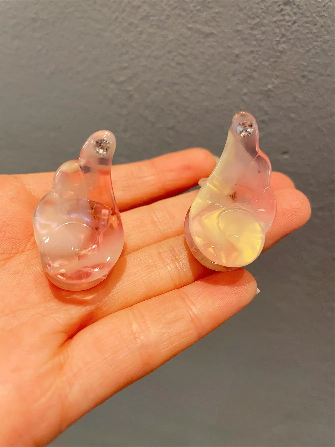 2-hair-grab-acetic-acid-cute-little-wings-hair-accessories-cartoon-hair ...