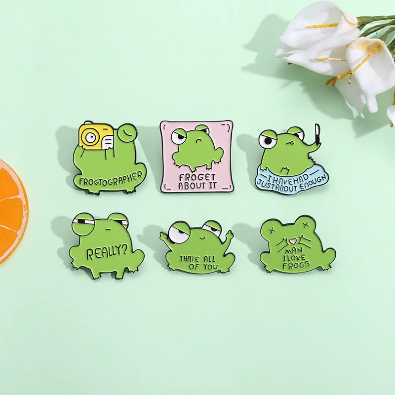 Froget-about-It-Enamel-Pins-Custom-Camera-Cute-Frog-Tographer-Brooches ...