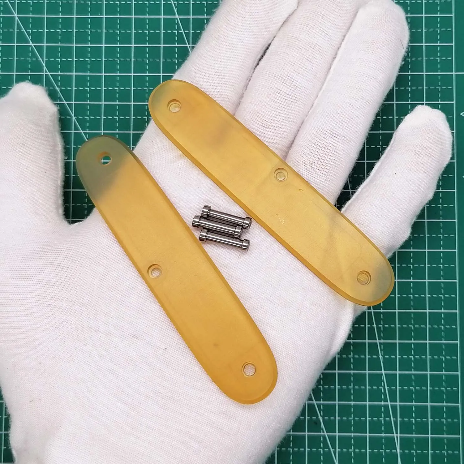 1-Pair-Custom-Made-ULTEM-Scales-for-93mm-Victorinox-Swiss-Army-Knife ...