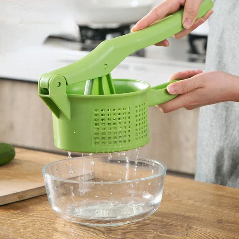 Vegetable Stuffing Squeezer Plastic Handheld Fruits Press Dryer ...