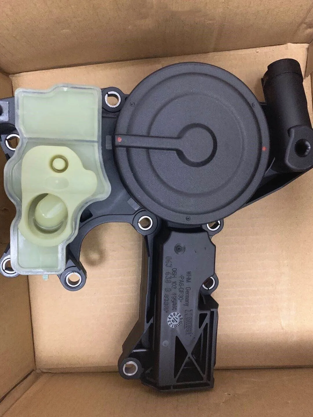 06H103495AJ-06H103495AD-OEM-Oil-Separator-PVC-Valve-for-Audi-A3-A4-A5 ...