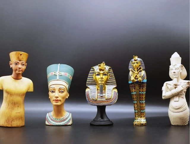 King Tut Cleopatra Nefertiti