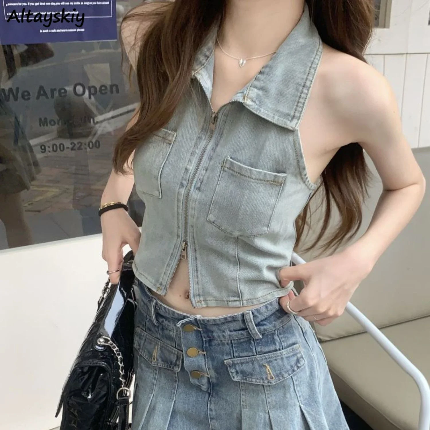 American-Retro-Denim-Vests-Women-Design-Backless-Sexy-Hot-Girls-Turn ...