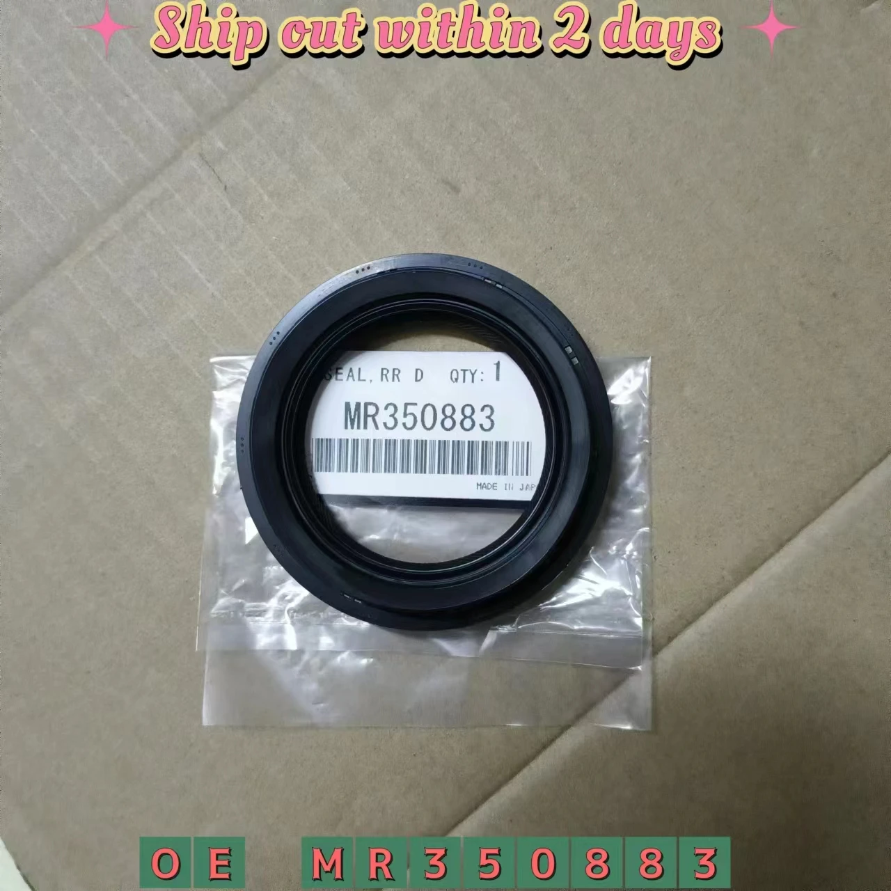 MR350883 Rear Axle Shaft Oil Seal For Mitsubishi Pajero V73 V75 V93 V97 ...