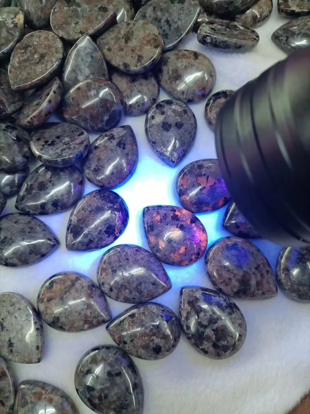 Natural-Yooperlite-Flame-Stone-Necklace-Pendant-Drop-Shape-Gemstone ...