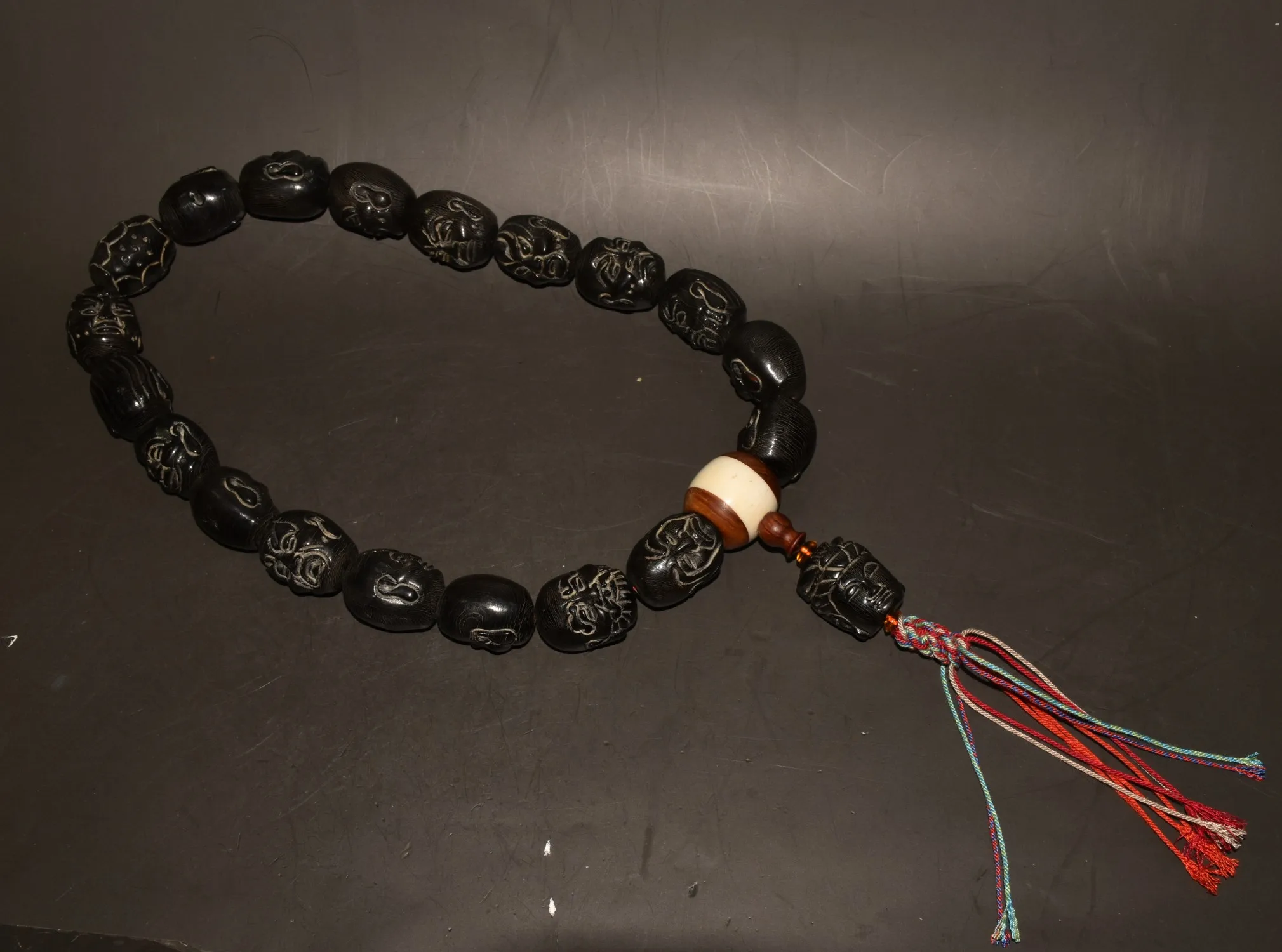 19-Tibetan-Temple-Collection-Old-Natural-Bull-Horn-18-Arhat-Buddha ...