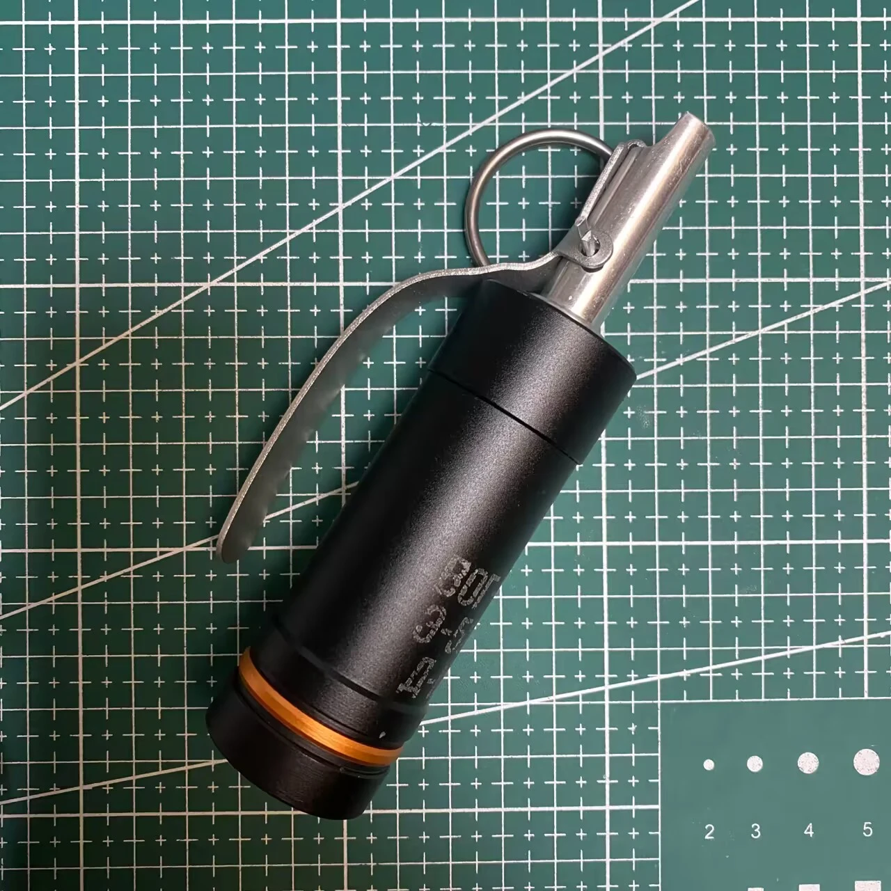 Outdoor CS game props VOG 17M model metal dummy model No function ...