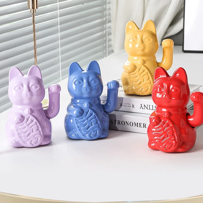 Resin Lucky Cat Figurine Desktop Workstation Decoration Automatic ...
