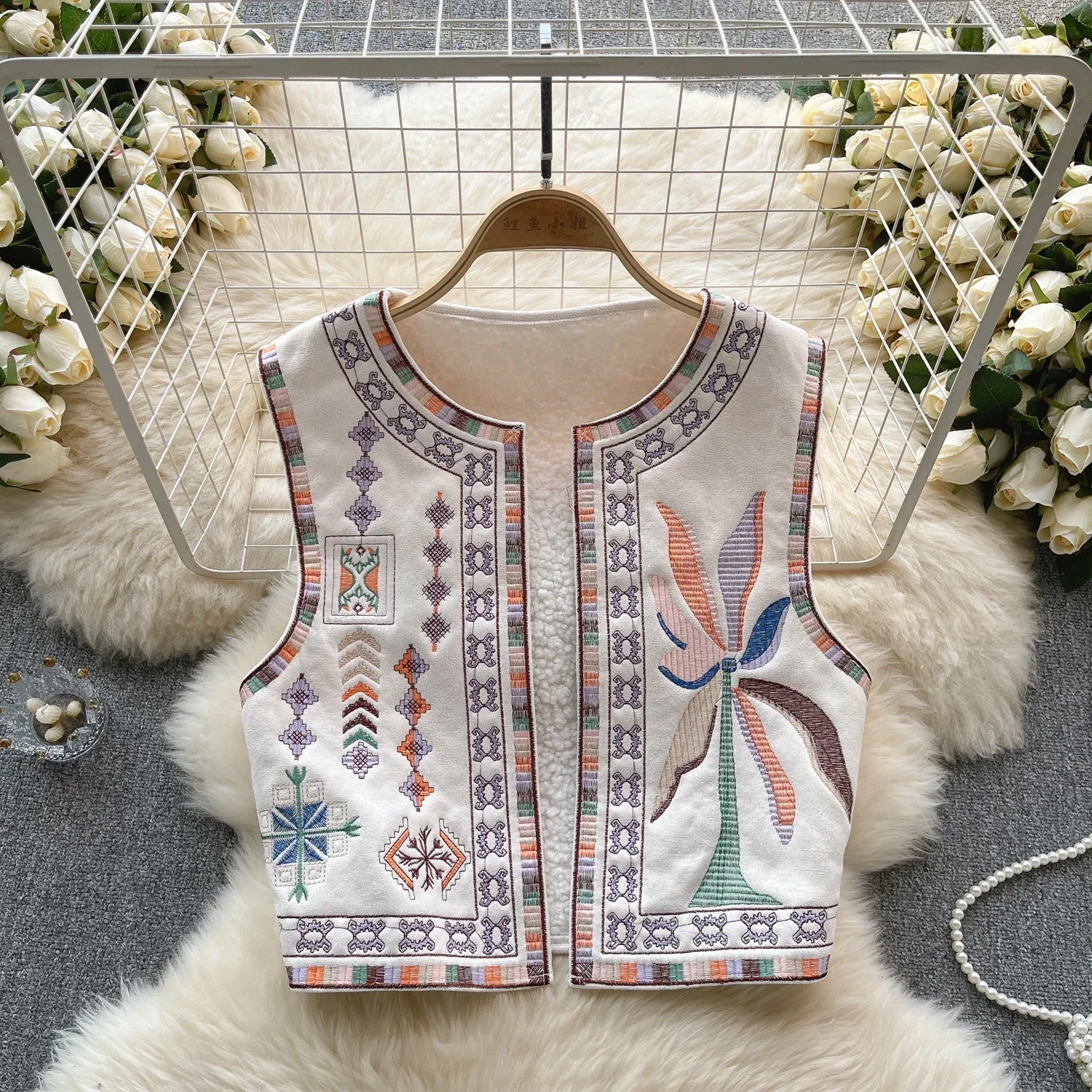 Ethnic-Style-Vintage-Vest-for-Women-Cotton-Fabric-O-Neck-Floral ...
