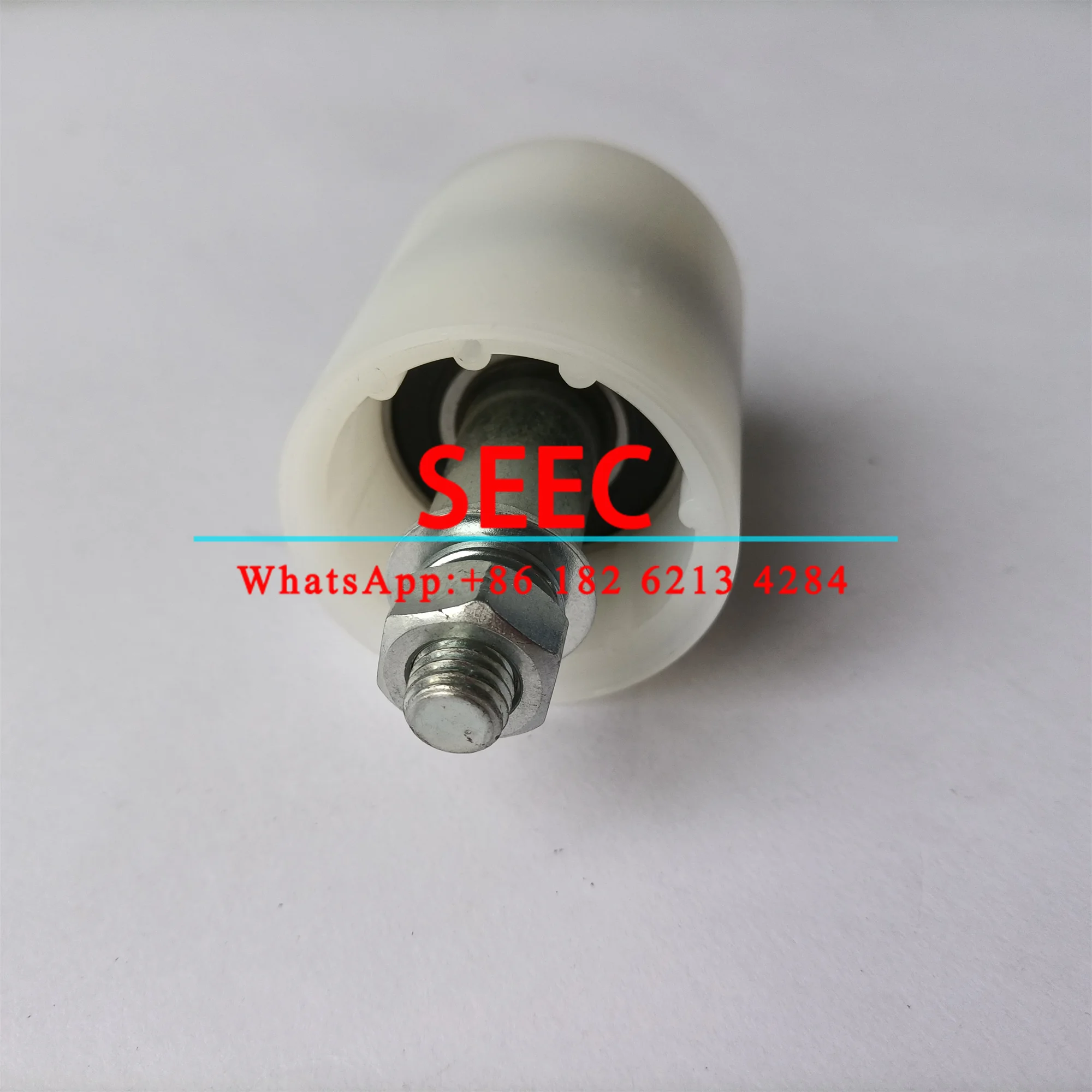 SEEC-GAA456DG10-Escalator-Handrail-Support-Roller-with-Axle-Use-for ...
