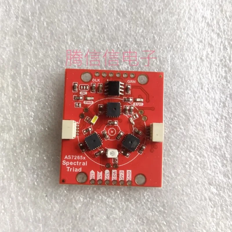 Stock-SEN-15050-SparkFun-Triad-Spectroscopy-Sensor-AS7265x.jpg