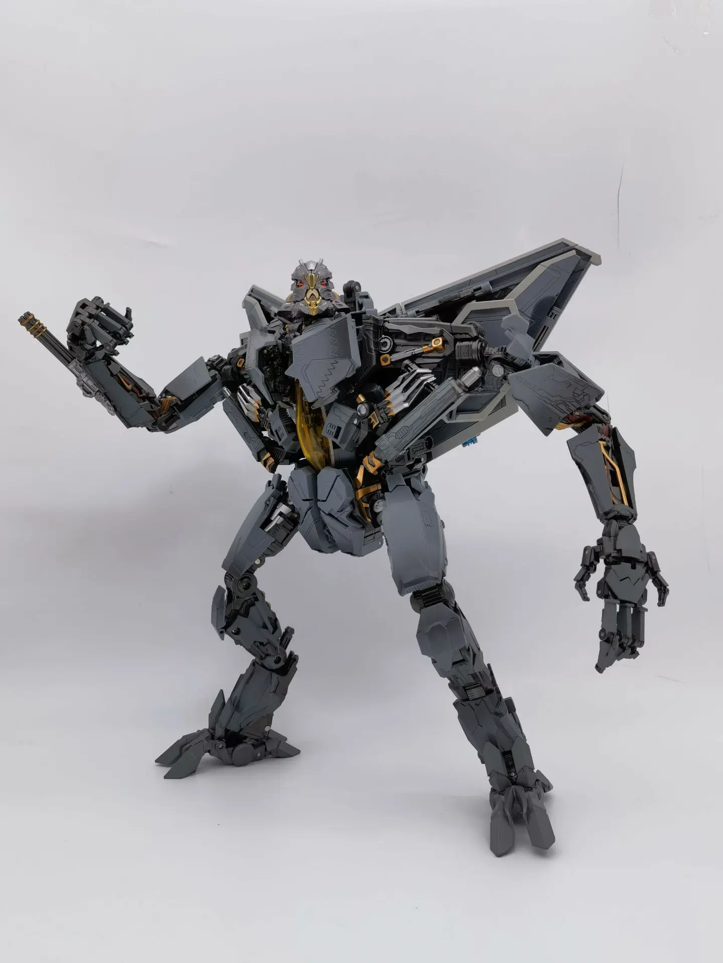 T-10 Masterpiece Lord Starscream Star Sky Wings Transformation Action ...