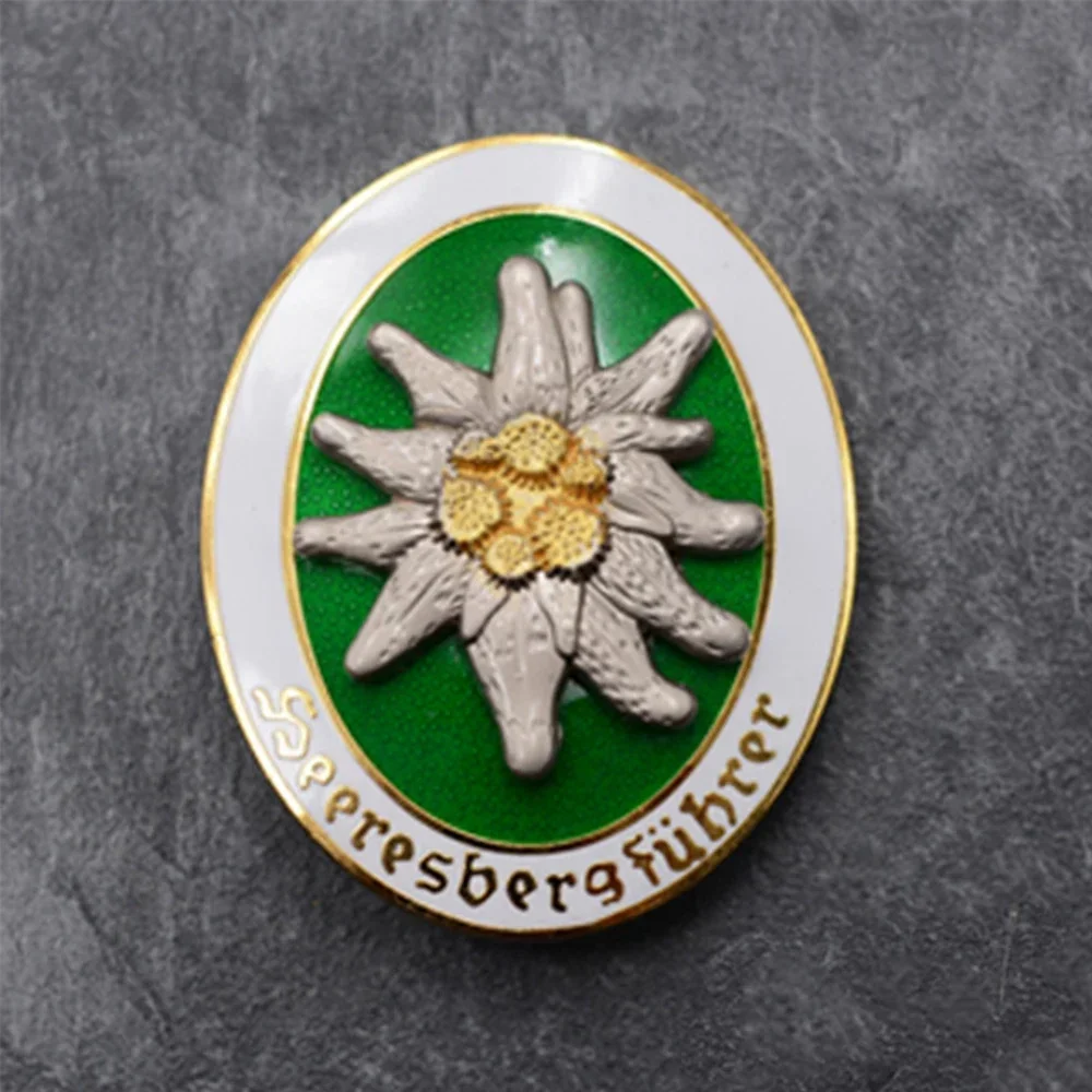 WW2-GERMAN-MOUNTAIN-TROOPS-CAVALRY-EDELWEISS-MEDAL-METAL-BADGE-PIN ...