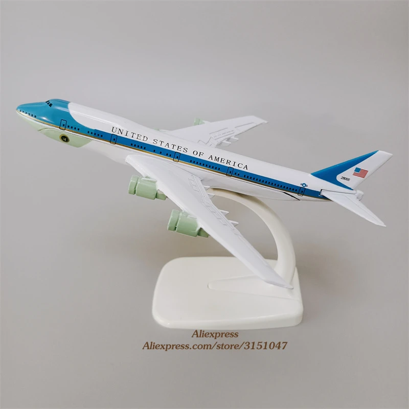 Air Force One Boeing 747 Aircraft Model In 1/144 Scale