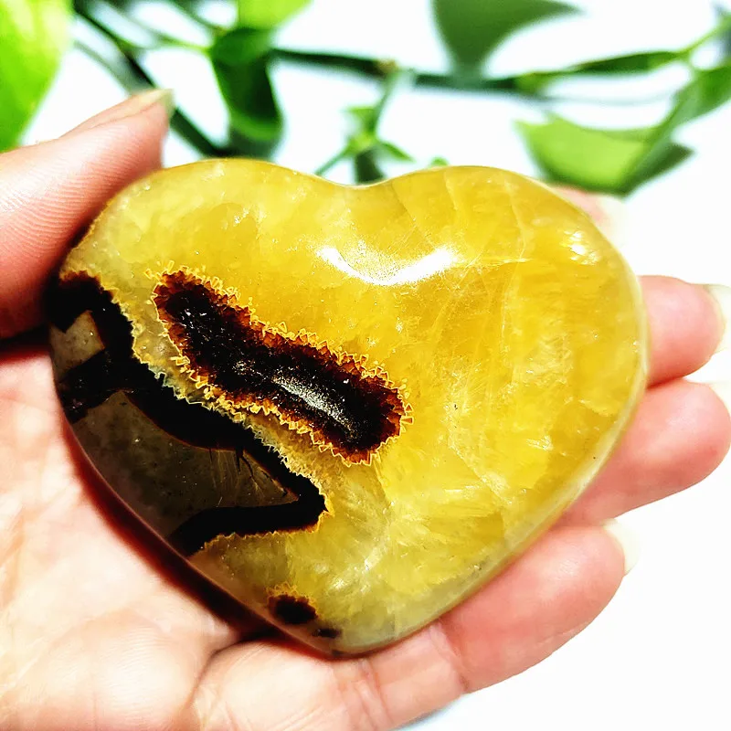 Natural Stone Pretty turtle Back Stone Heart Spiritual Meditation ...
