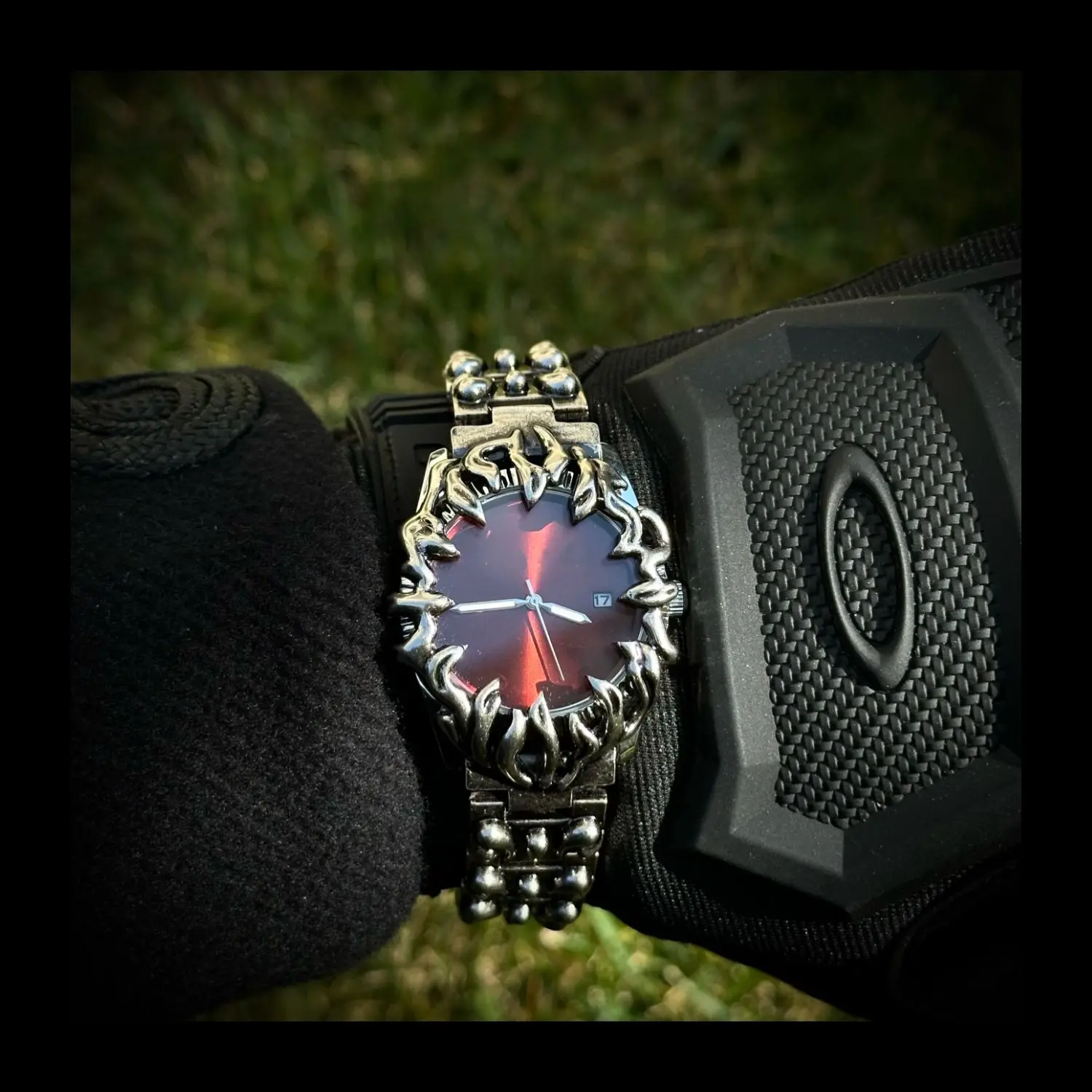 Original-Claw-alabaster-Style-Retro-Y2K-European-and-American-Watch ...