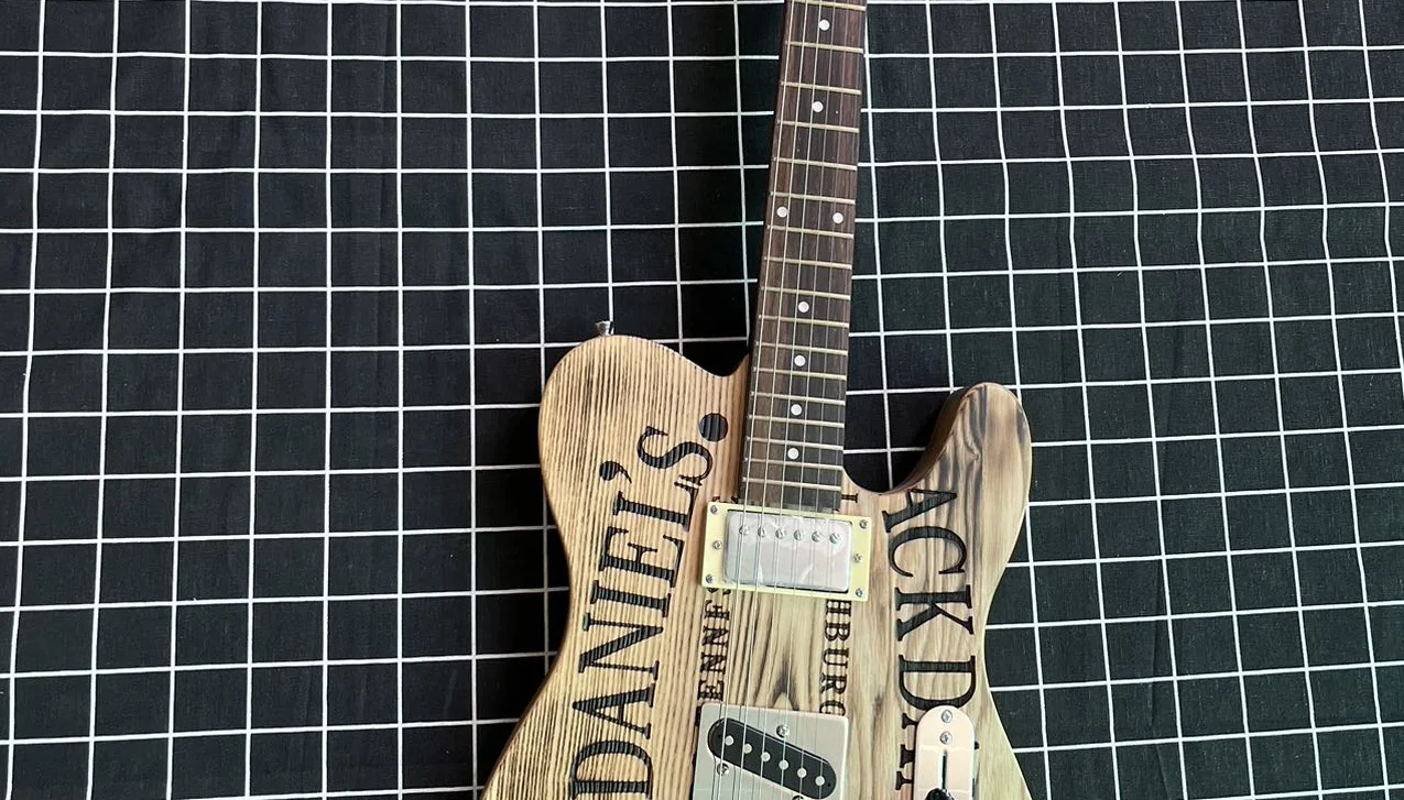 The-high-quality-basswood-Body-maple-neck-custom-6-string-Guitars-the ...