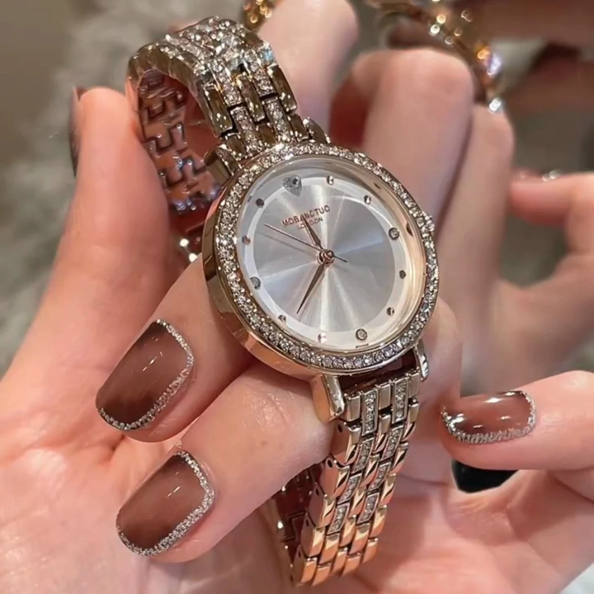 2025 New Luxury High Quality Quartz Watch for Women Full Diamond Band ...