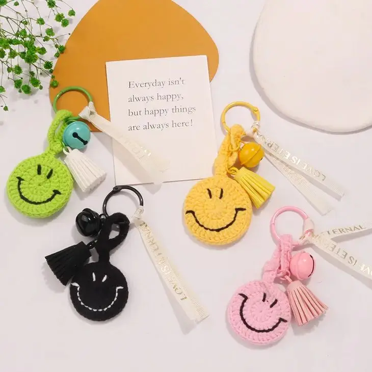 keychain-emoticon-Smile-Face-Keychain-Emoticon-Key-Rings-Pendants-for ...