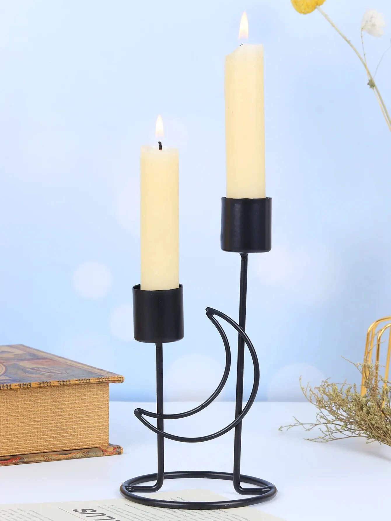 Elegant Moon Shape Metal Candlestick | Gifts Flash