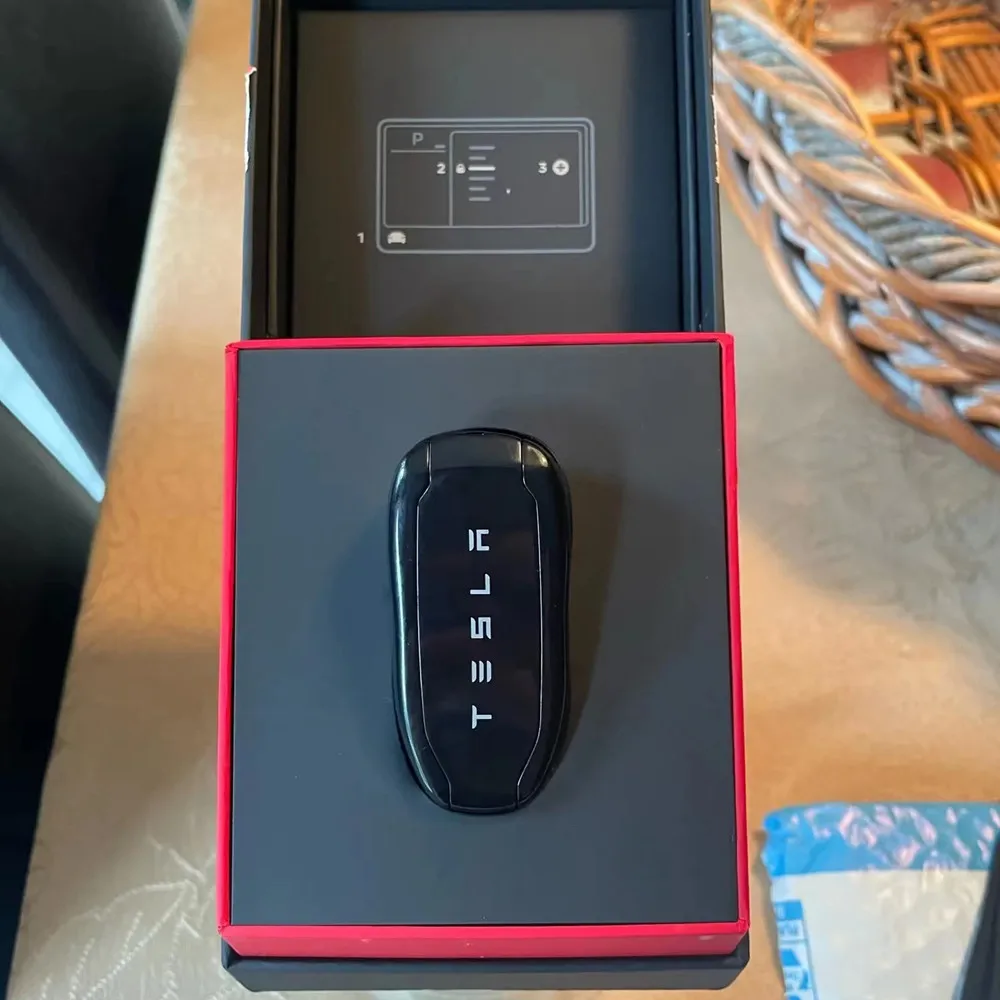 Chave-de-controle-remoto-modelo-de-carro-inteligente-1510146-90-A-para ...