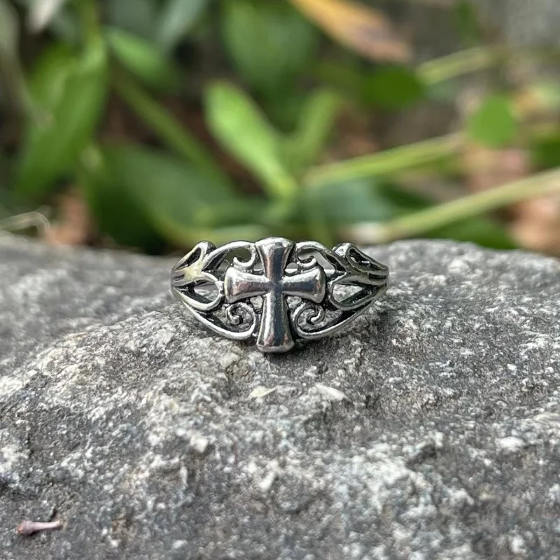 Unisex retro cross ring, black, Gothic, fashionable, party ring
