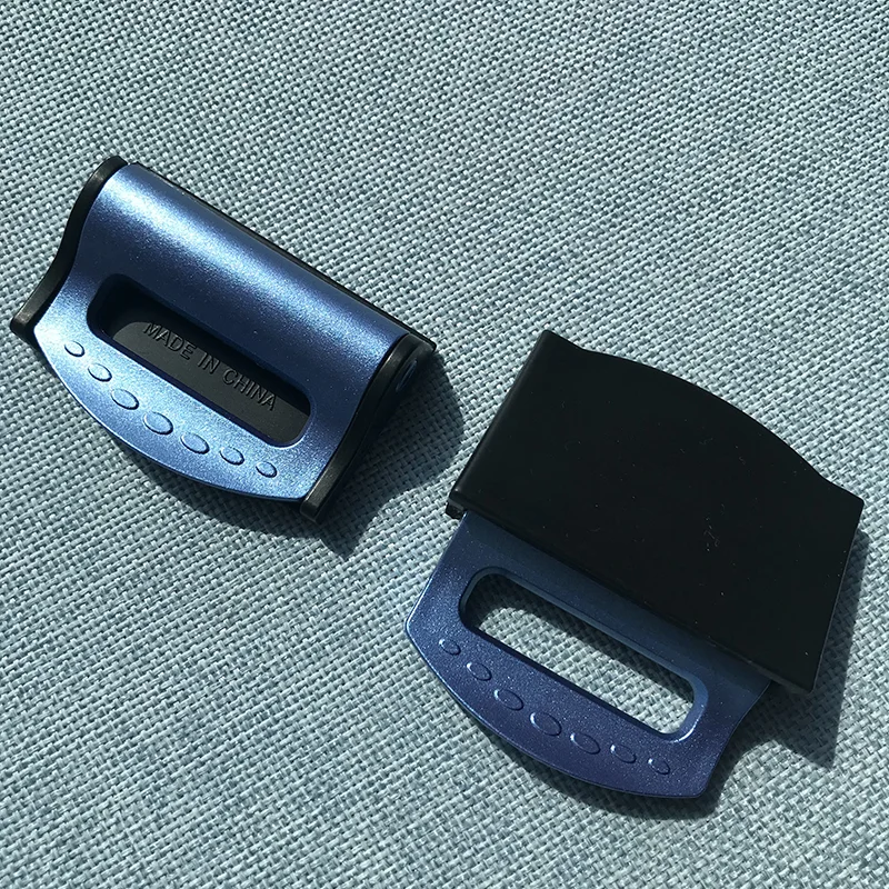 2pcs Universal Car Seat Belts Clips Safety Adjustable Auto Stopper ...