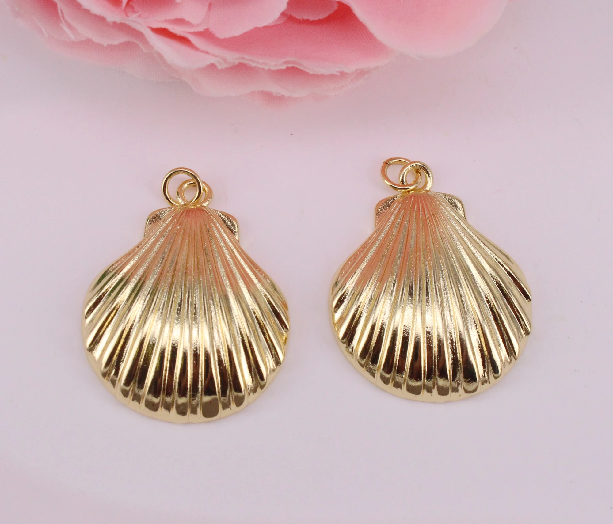 HOT-10pcs-23x30mm-Shell-Conch-shape-Gold-Plated-Copper-metal-Pendant ...